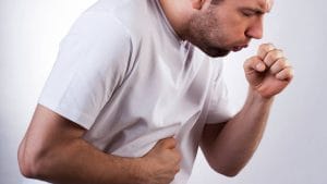 Expectoração: Como ocorre e quais as características? | Farmadelivery